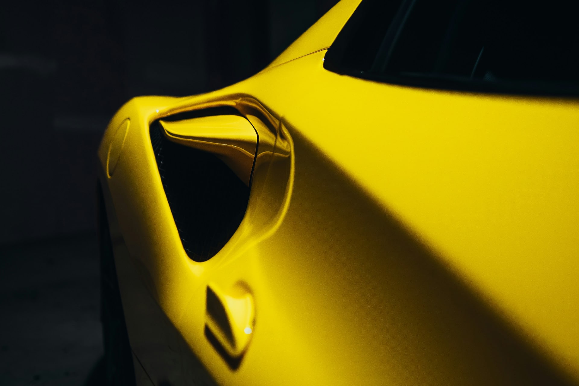 Body repair – Hyper Garage